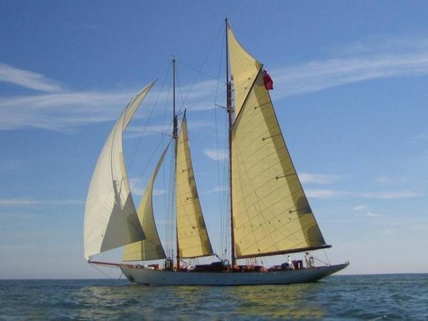 Richtige Segelboote | boat24.com/de